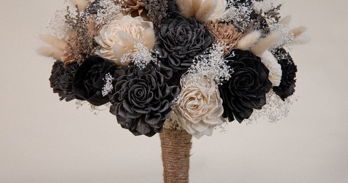 Retro Modern Bridal Bouquet – Sola Wood Flowers