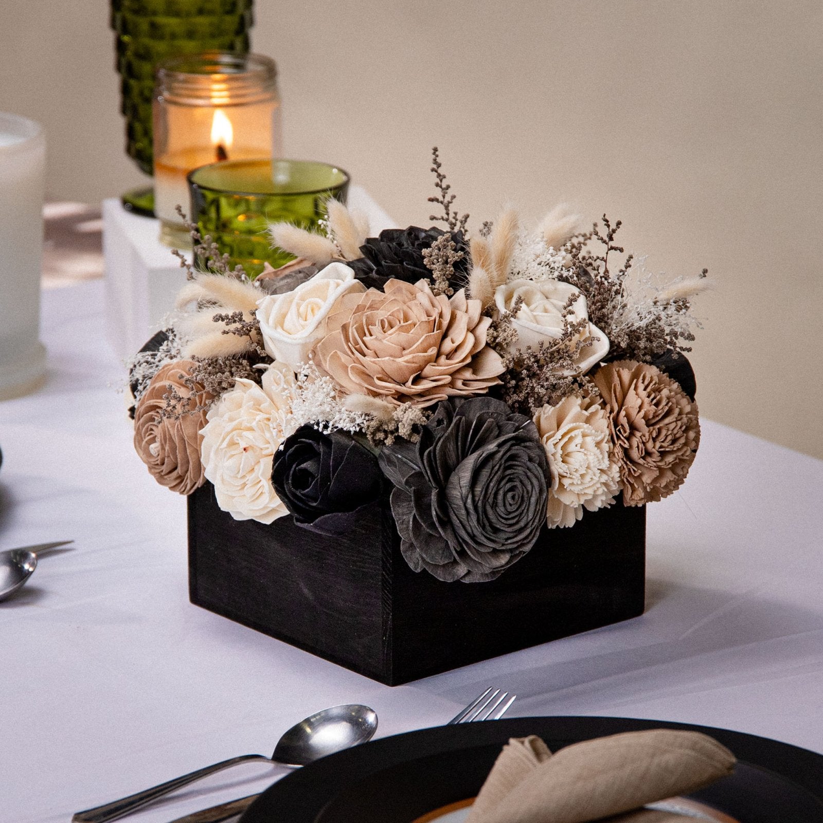 Retro Modern Wedding Centerpiece – Sola Wood Flowers